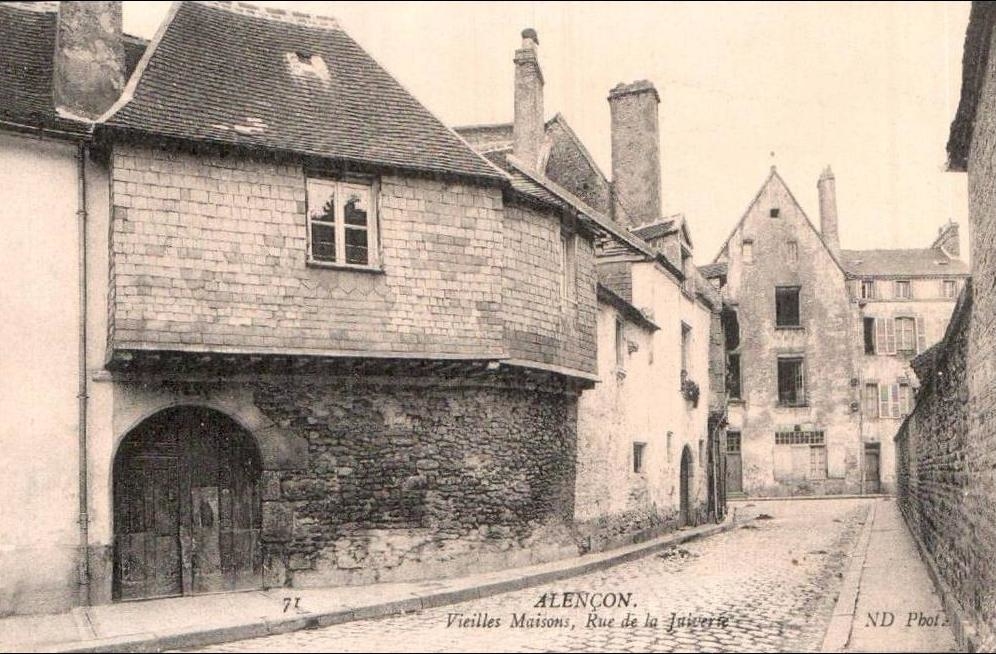 Photos et carte postales anciennes d'Alençon - Mairie d'Alençon et sa ville