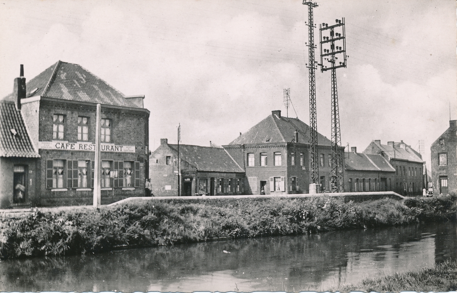 Photos et carte postales anciennes d'Auby - Mairie d'Auby et sa ville