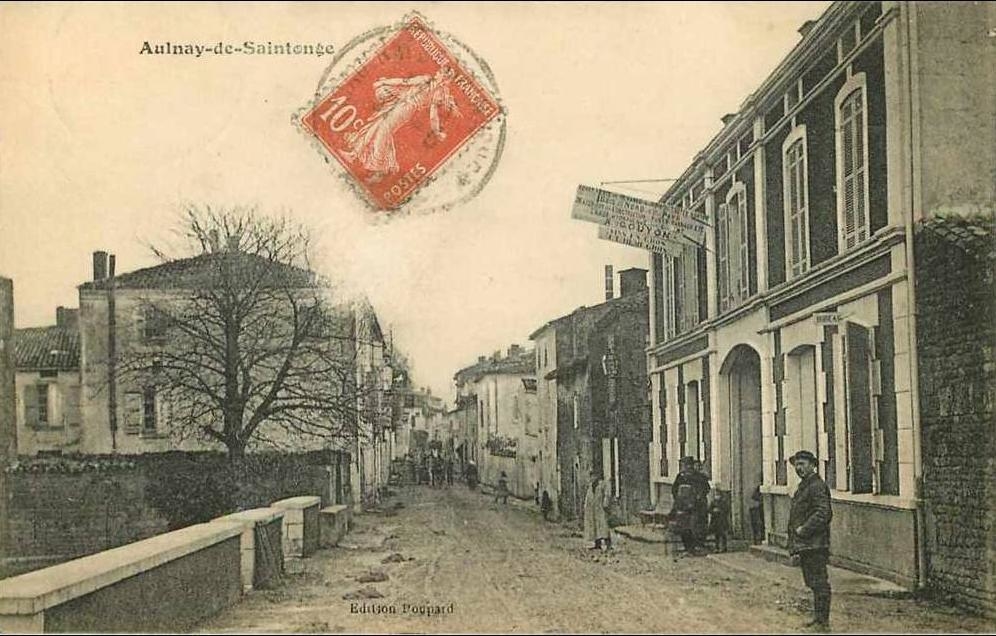 Aulnay - Mairie d'Aulnay et sa commune (17470) (Charente-Maritime).