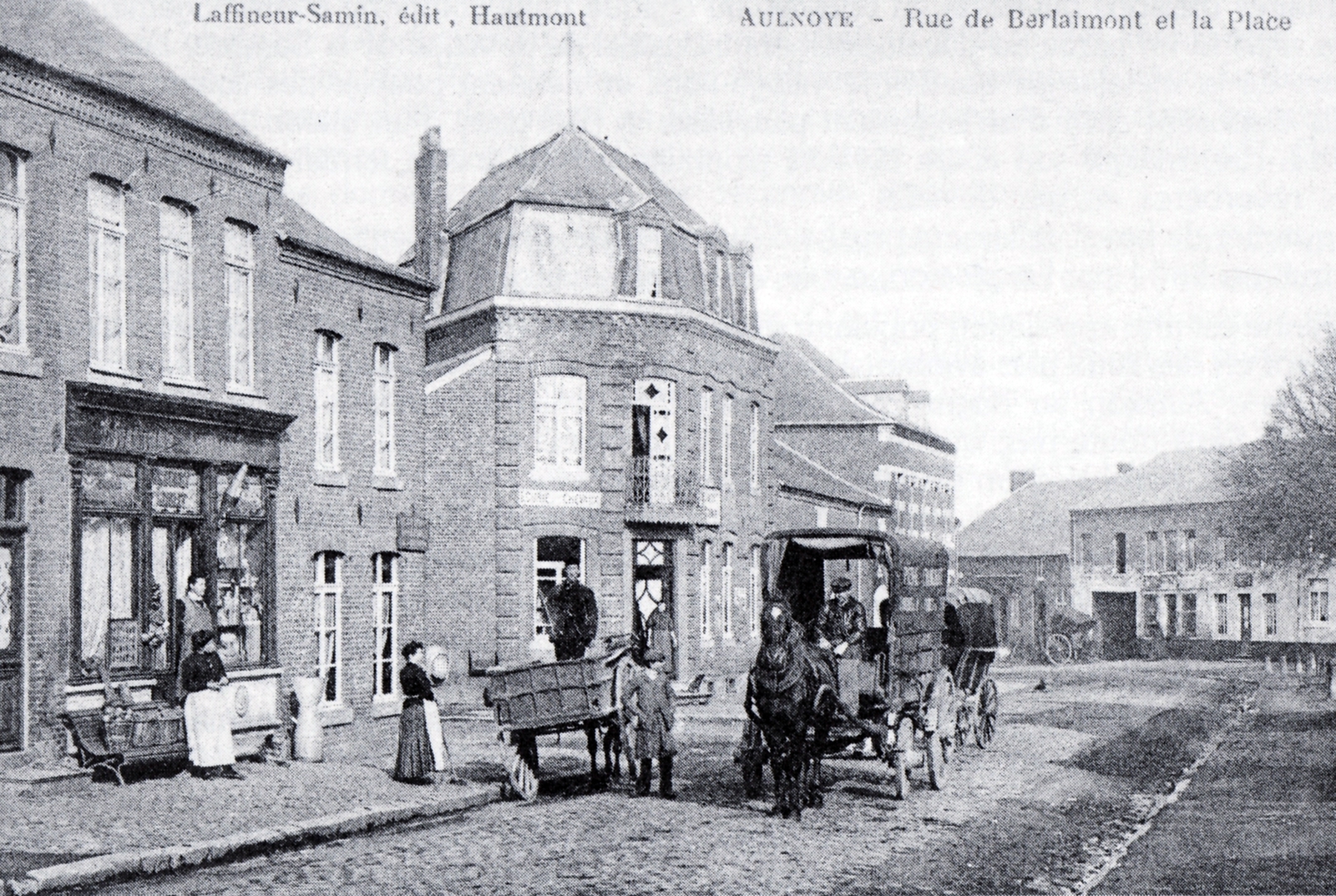 Photos et carte postales anciennes d'Aulnoye-Aymeries - Mairie d'Aulnoye-Aymeries et sa ville