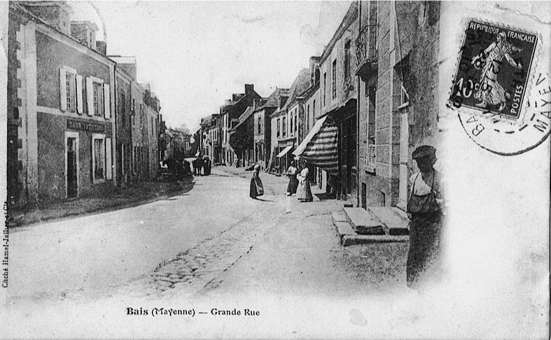 Bais - Mairie de Bais et sa commune (53160) (Mayenne).