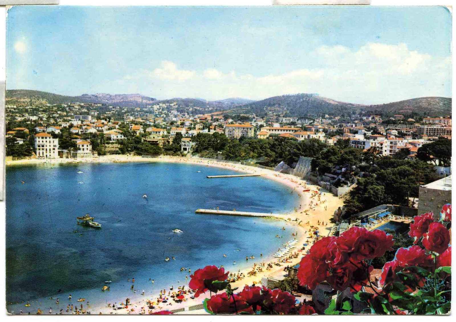 Photos et carte postales anciennes de Bandol - Mairie de Bandol et sa ville