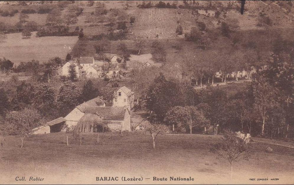 Mairie de Barjac, la Commune de Barjac et son village (48000) (Lozère).