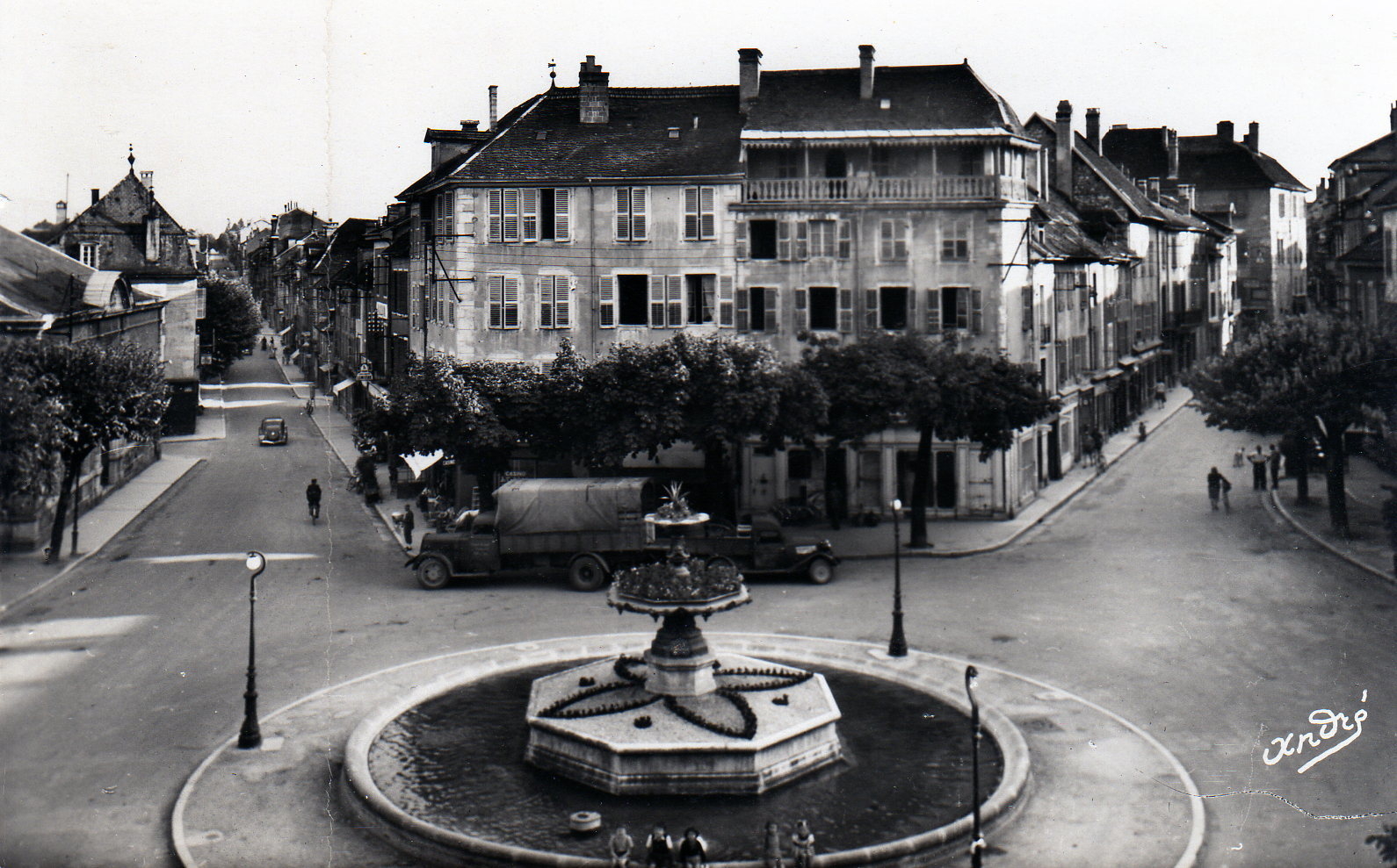 Photos et carte postales anciennes de Belley - Mairie de Belley et sa ville