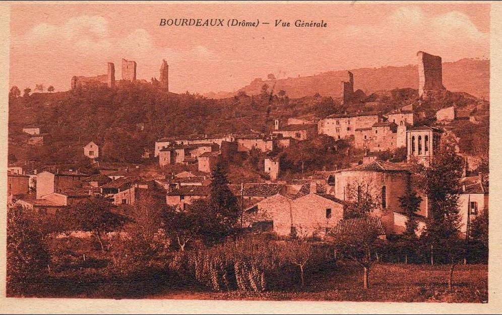 Mairie de Bourdeaux, la Commune de Bourdeaux et son village (26460)