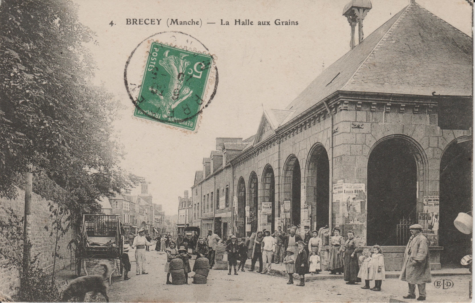 Ville de Brécey, la Mairie de Brécey et sa commune (50370)