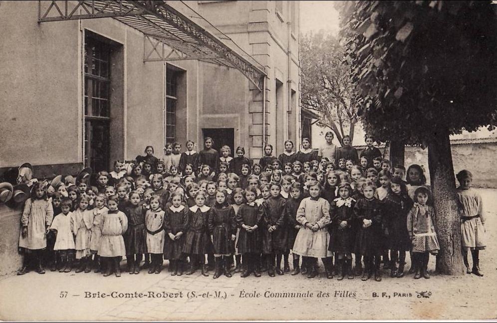 Photos et carte postales anciennes de Brie-Comte-Robert - Mairie de ...