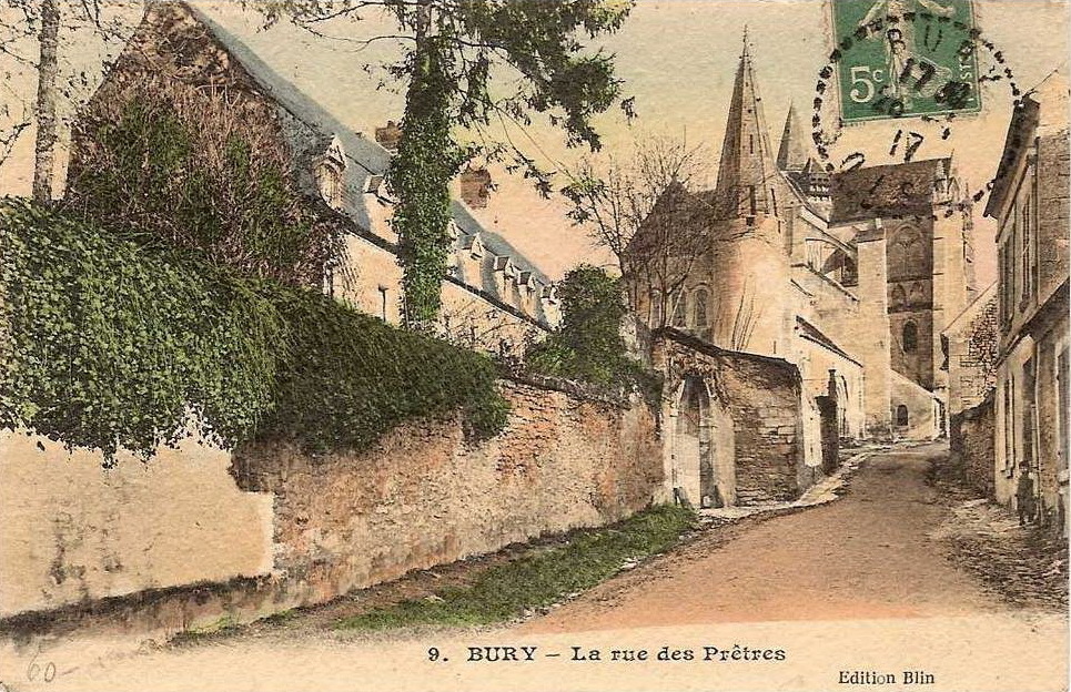 Photos et carte postales anciennes de Bury, la Mairie de Bury, sa ...
