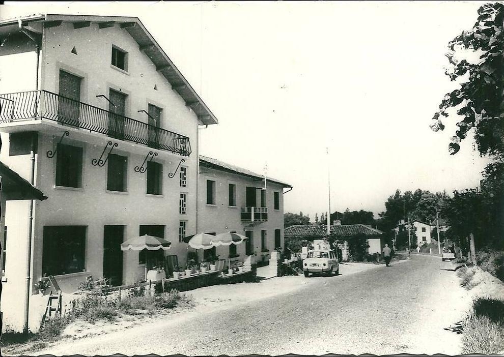 Mairie de Cazaubon, la Commune de Cazaubon et son village (32150)