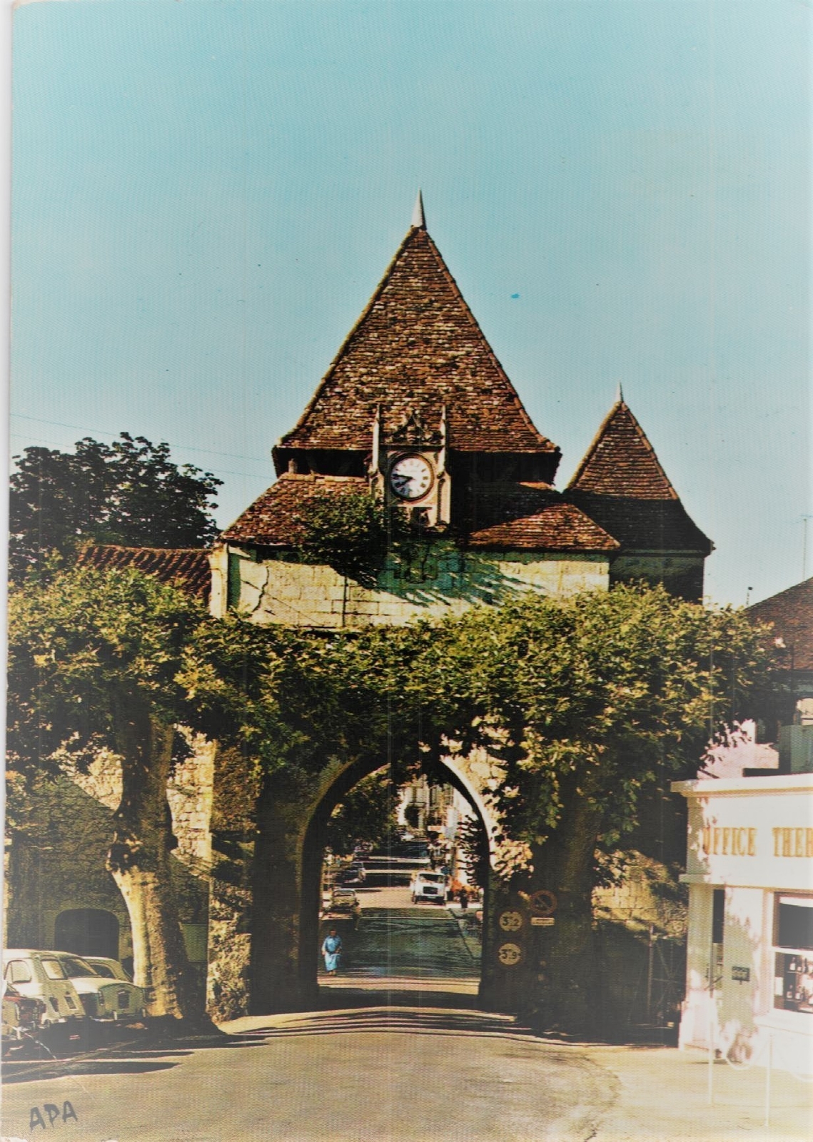Photos et carte postales anciennes de Cazaubon - Mairie de Cazaubon et ...