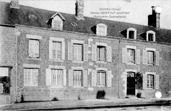 Photos et carte postales anciennes de Chanu - Mairie de Chanu et son ...