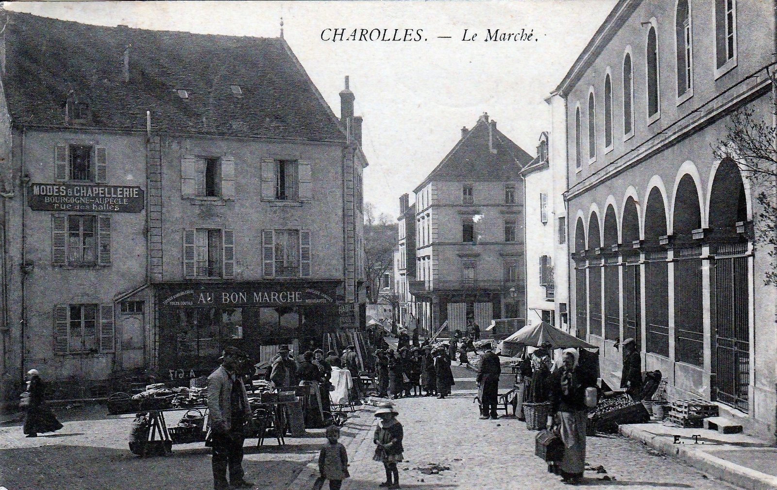 Charolles - Mairie de Charolles et sa commune (71120)