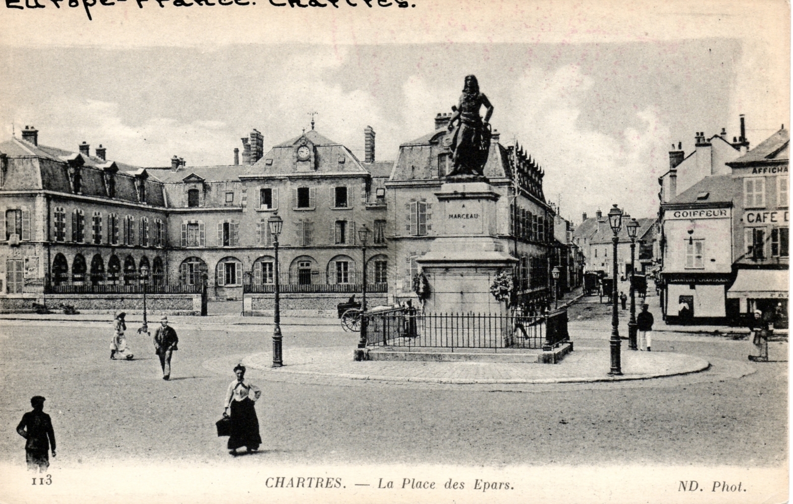 Photos et carte postales anciennes de Chartres - Mairie de Chartres et sa ville
