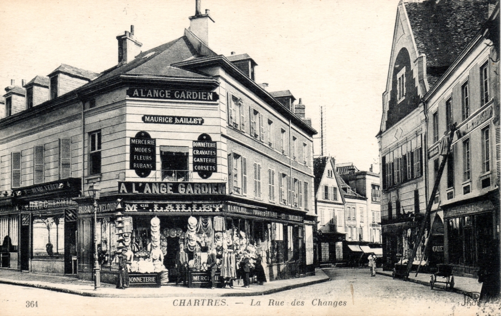 Photos et carte postales anciennes de Chartres - Mairie de Chartres et ...