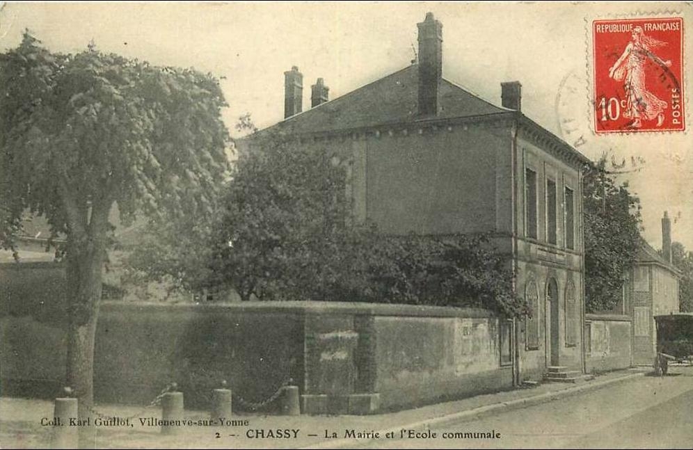 Chassy, la Mairie de Chassy et sa commune (89110) (Yonne).