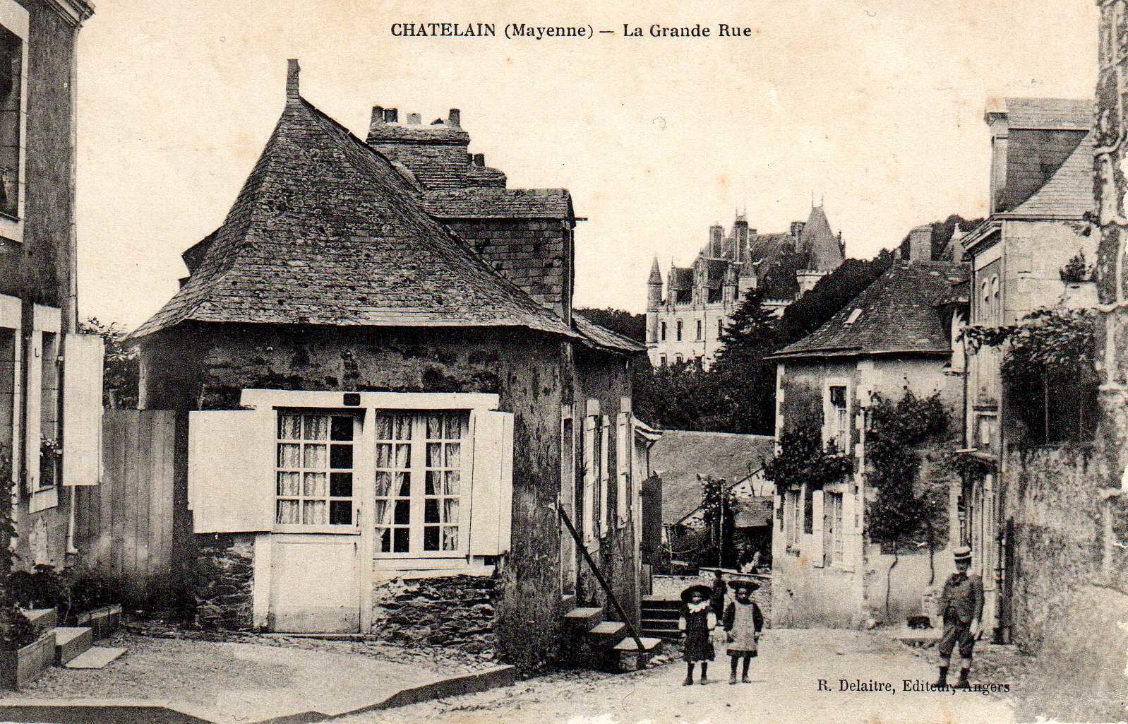 Mairie de Châtelain, la Commune de Châtelain et son village (53200)