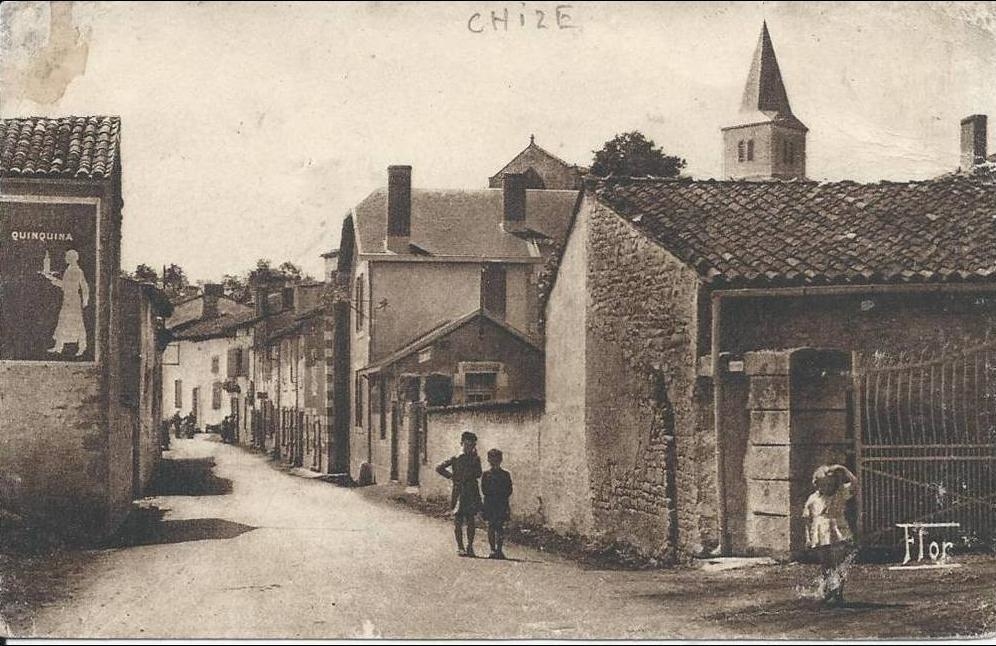 Photos et carte postales anciennes de Chizé - Mairie de Chizé et son ...