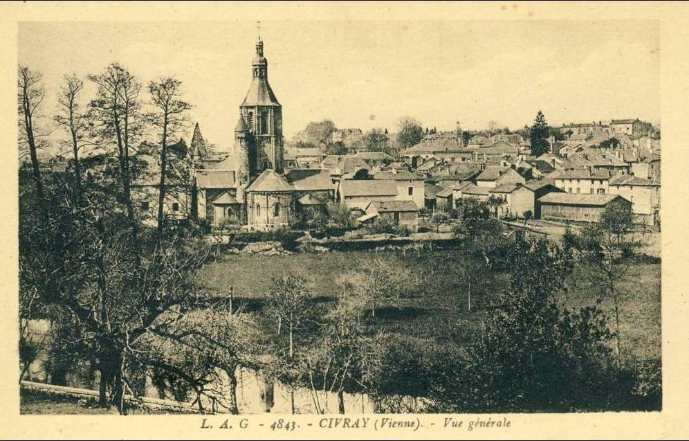 Ville de Civray, la Mairie de Civray et sa commune (86400) (Vienne).