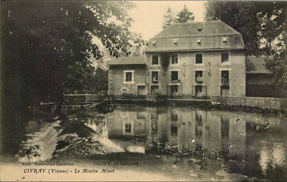 Photos et carte postales anciennes de Civray - Mairie de Civray et sa ...