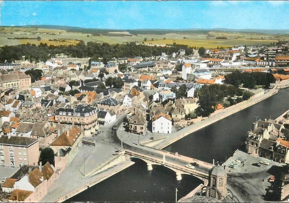 Ville de Clamecy, la Mairie de Clamecy et sa commune (58500) (Nièvre).