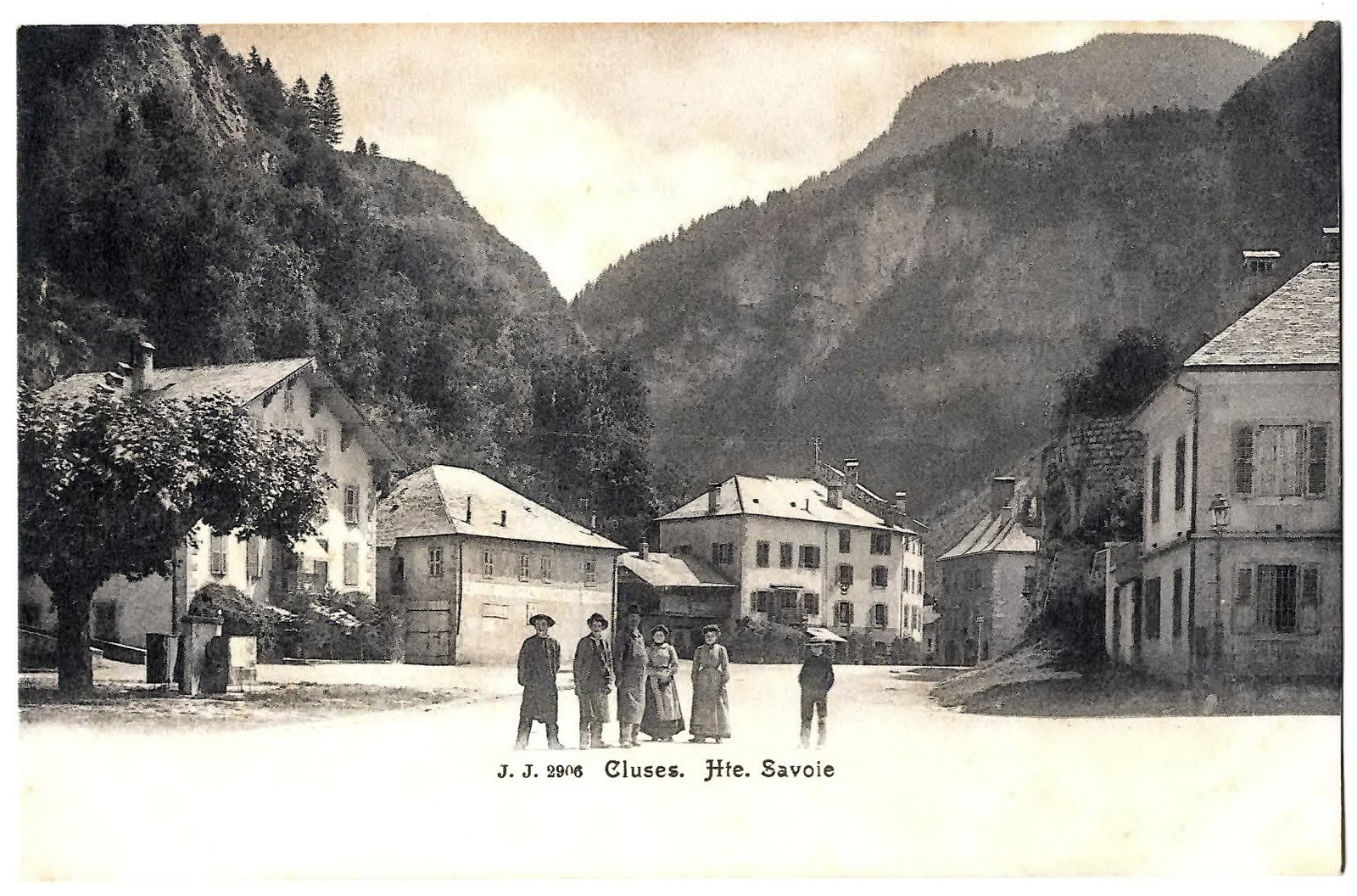 Photos et carte postales anciennes de Cluses - Mairie de Cluses et sa ville