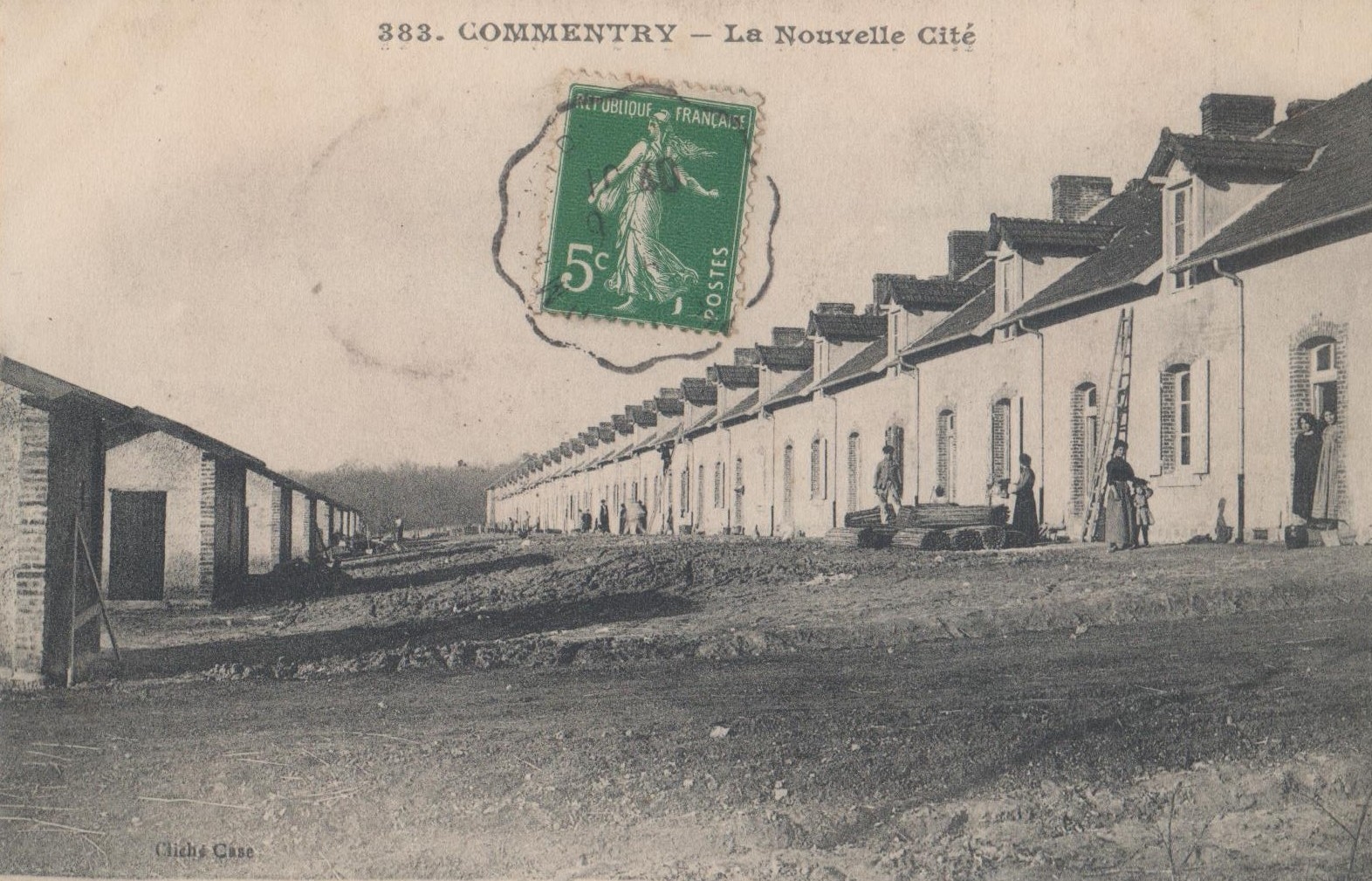 Photos et carte postales anciennes de Commentry, la Mairie de Commentry ...