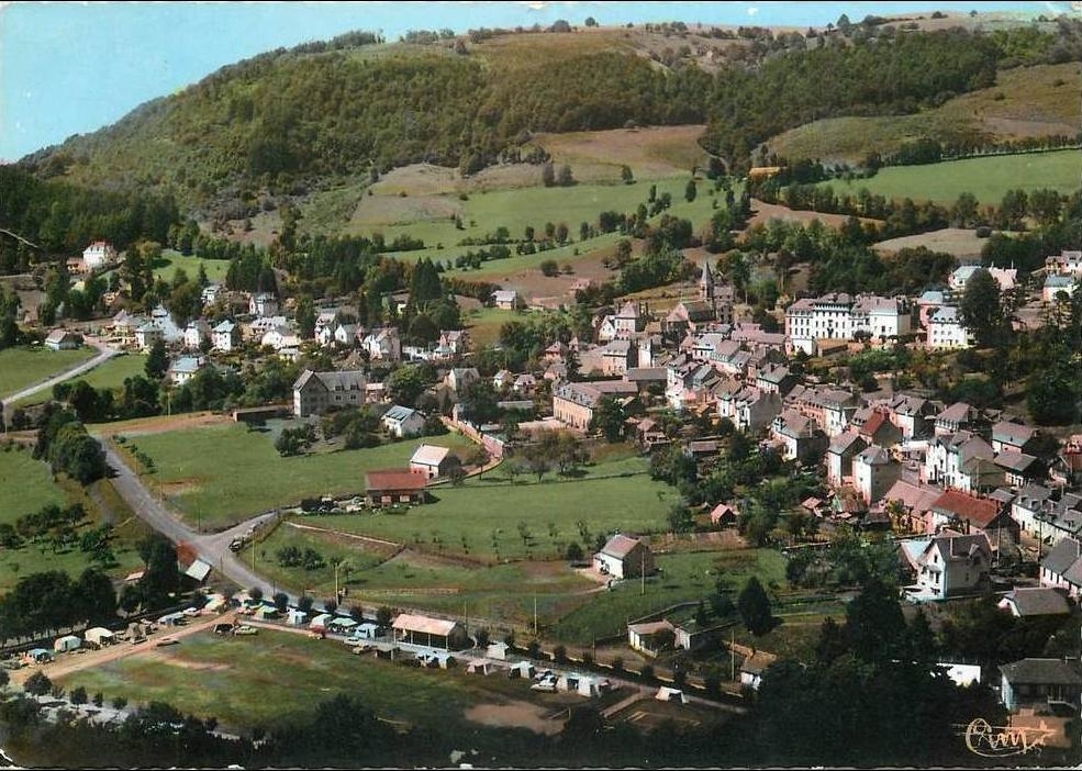 Photos et carte postales anciennes de Condat - Mairie de Condat et son ...