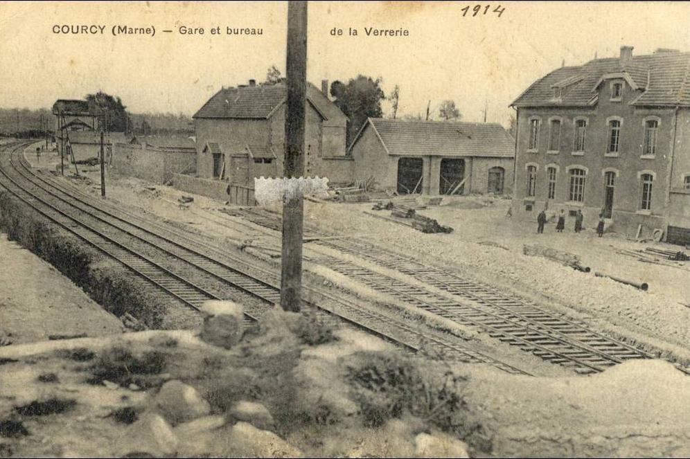 Mairie de Courcy, la Commune de Courcy et son village (51220) (Marne).