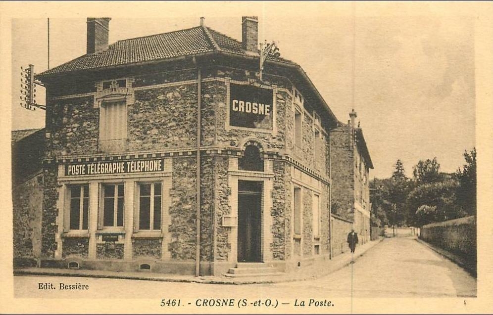 Photos et carte postales anciennes de Crosne, la Mairie de Crosne, sa ...