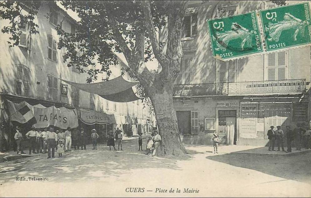 Photos et carte postales anciennes de Cuers - Mairie de Cuers et sa ville