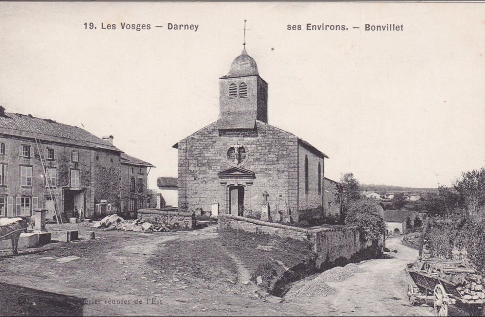 Photos et carte postales anciennes de Darney - Mairie de Darney et son ...