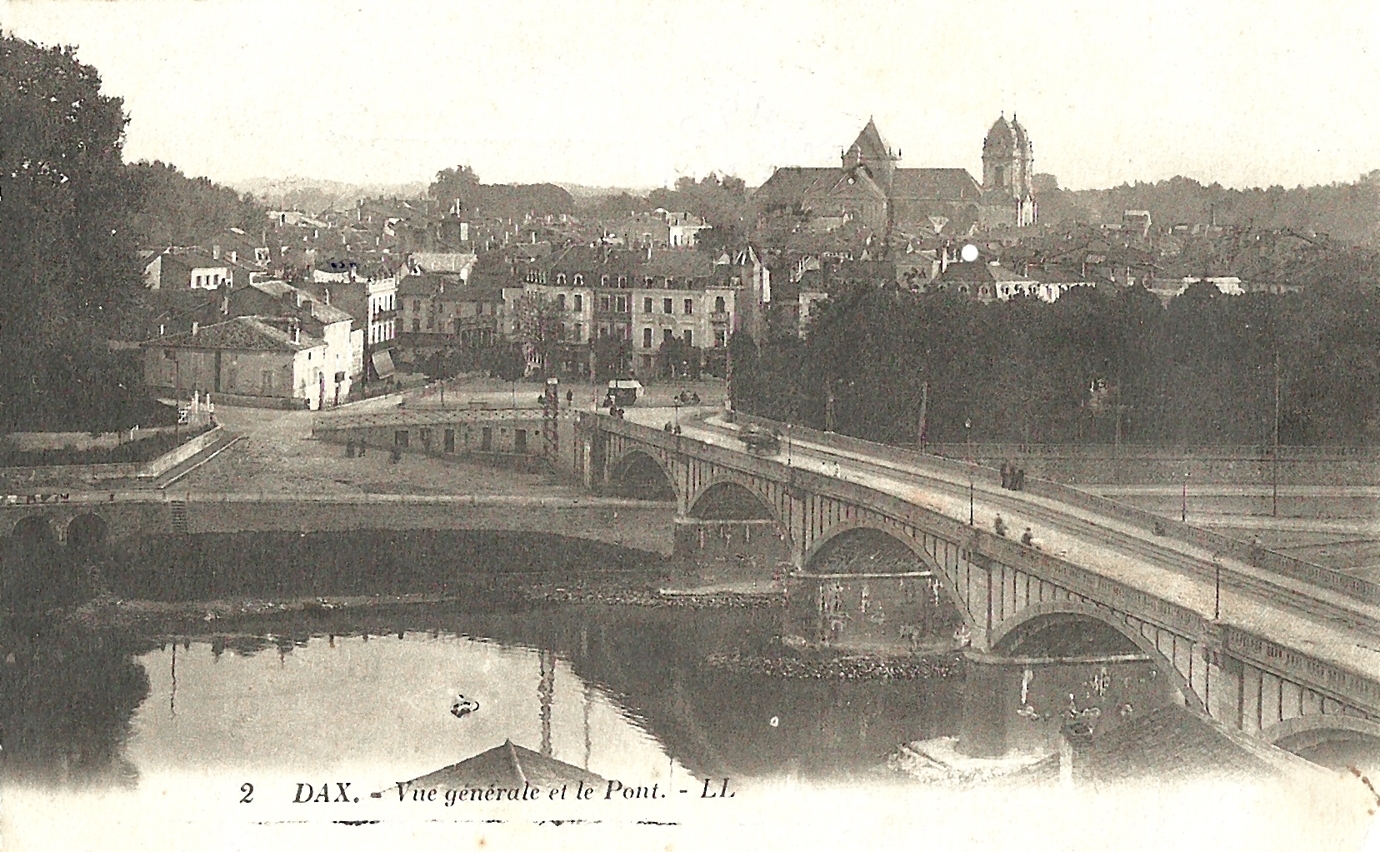 Photos et carte postales anciennes de Dax - Mairie de Dax et sa ville