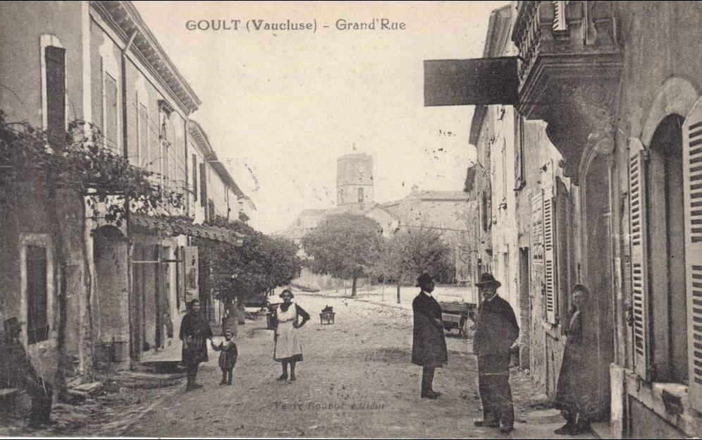 Photos et carte postales anciennes de Goult - Mairie de Goult et son ...