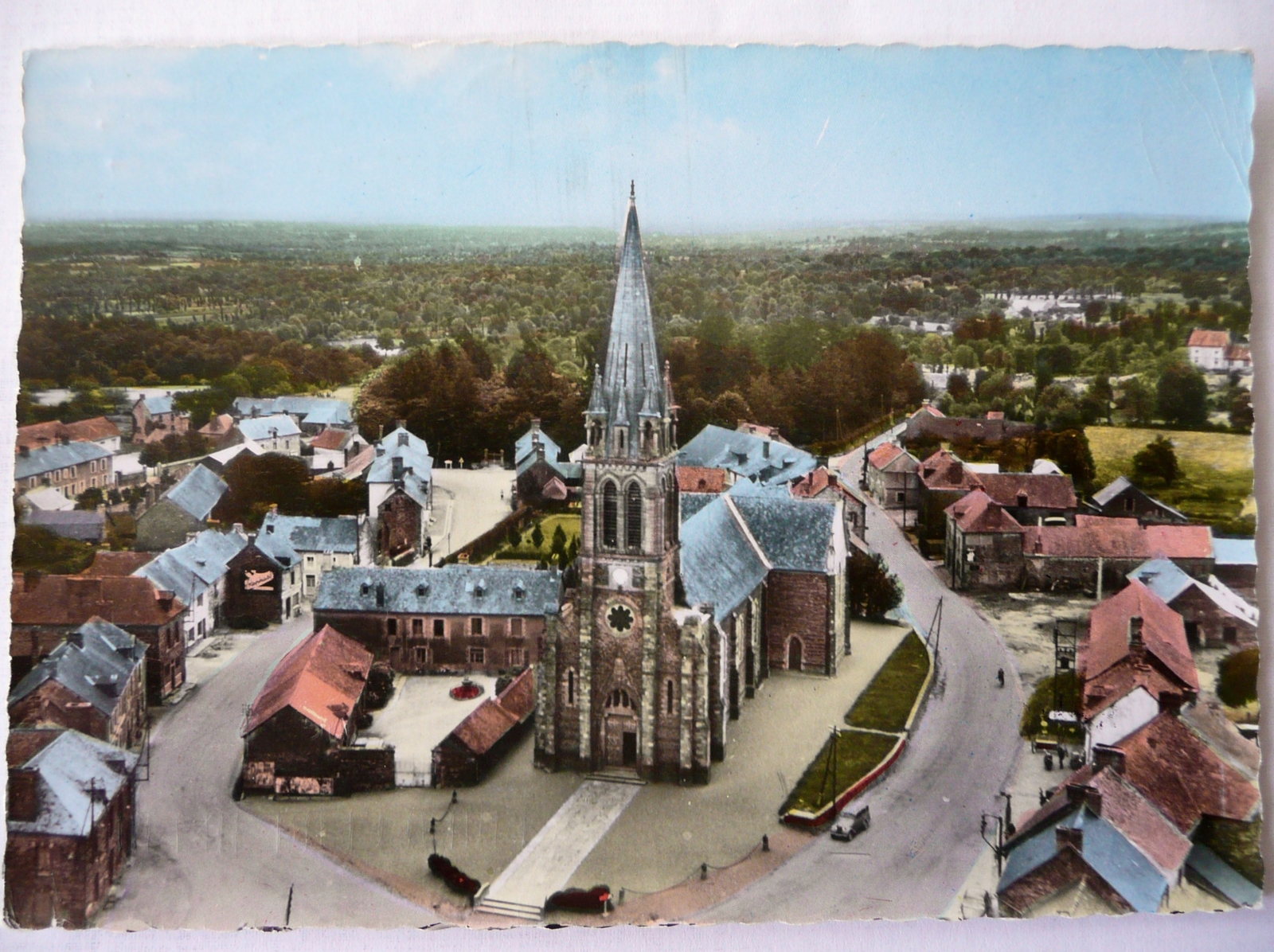 Photos et carte postales anciennes de Goven - Mairie de Goven et sa ville