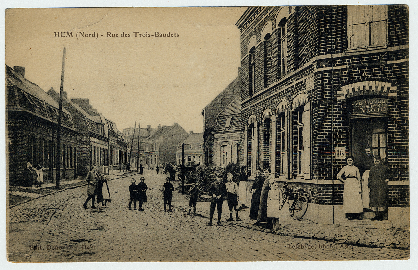 Photos et carte postales anciennes de Hem - Mairie de Hem et sa ville