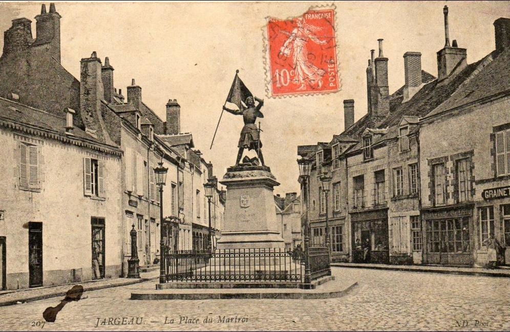 Photos et carte postales anciennes de Jargeau - Mairie de Jargeau et sa ...