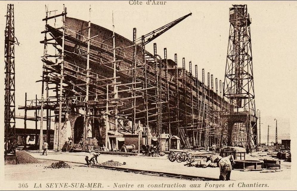 Photos et carte postales anciennes de la Seyne-sur-Mer - Mairie de la Seyne-sur-Mer et sa ville