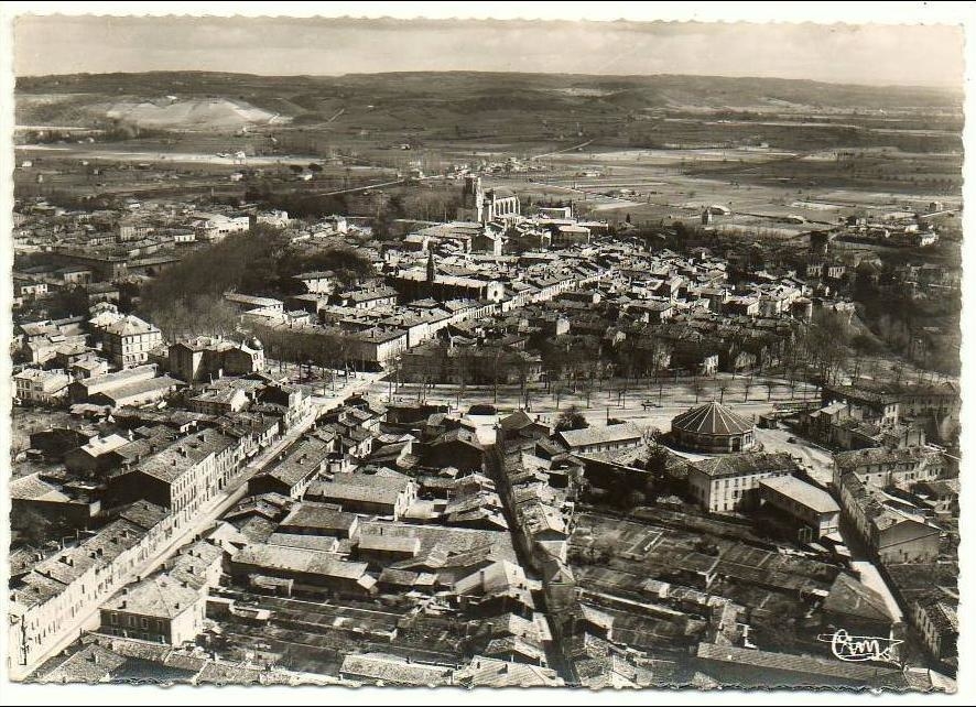 Photos et carte postales anciennes de Lavaur - Mairie de Lavaur et sa ...