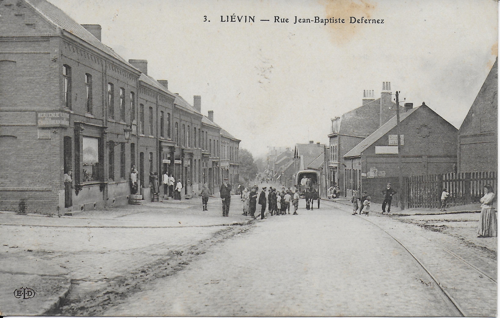 Photos et carte postales anciennes de Liévin - Mairie de Liévin et sa ville