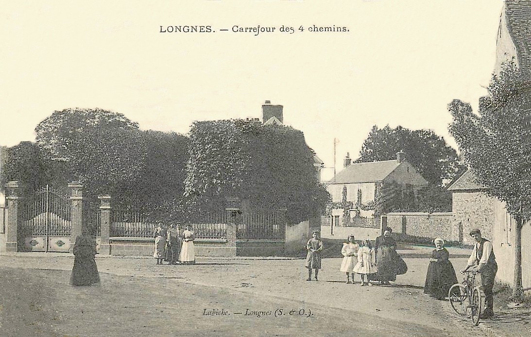 Longnes, la Mairie de Longnes et sa commune (78980) (Yvelines).