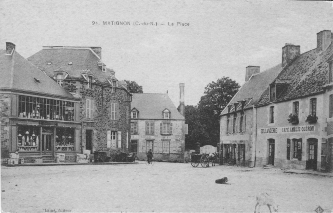Photos et carte postales anciennes de Matignon - Mairie de Matignon et ...