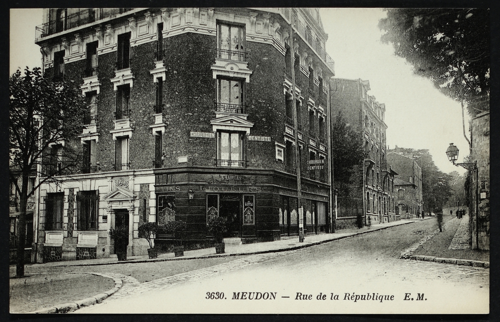 Photos et carte postales anciennes de Meudon - Mairie de Meudon et sa ville