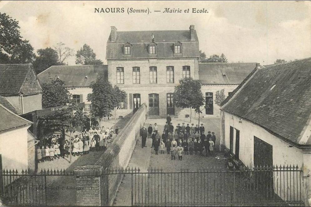 Mairie de Naours, la Commune de Naours et son village (80260)