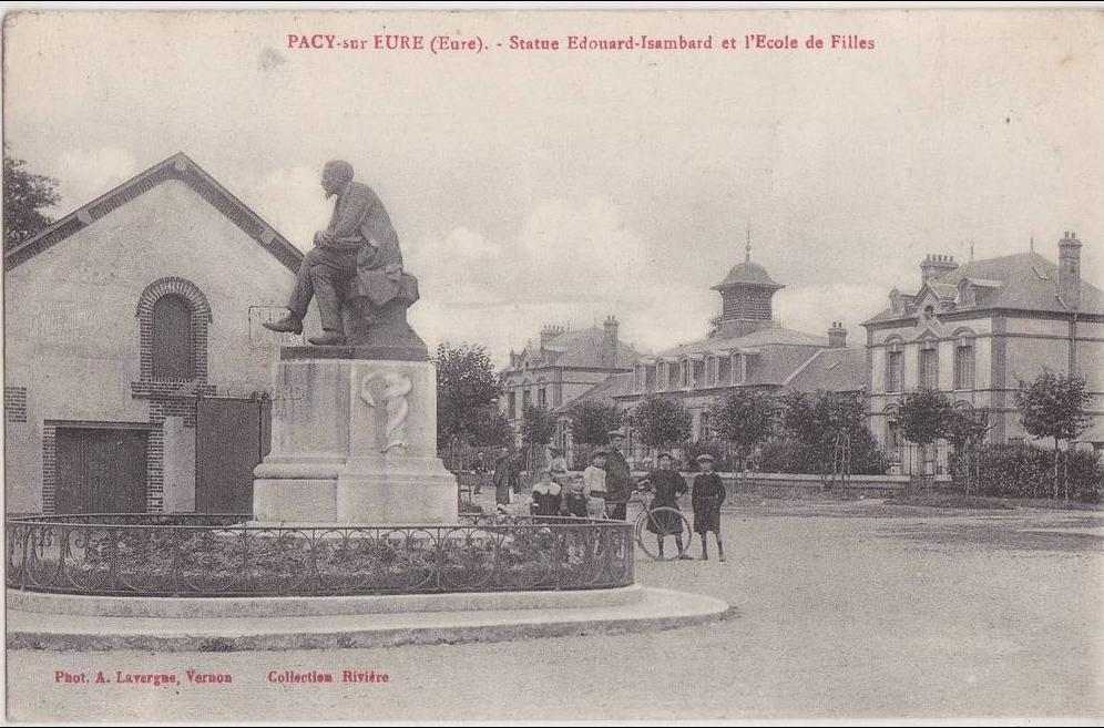 Photos et carte postales anciennes de Pacy-sur-Eure - Mairie de Pacy-sur-Eure et sa ville