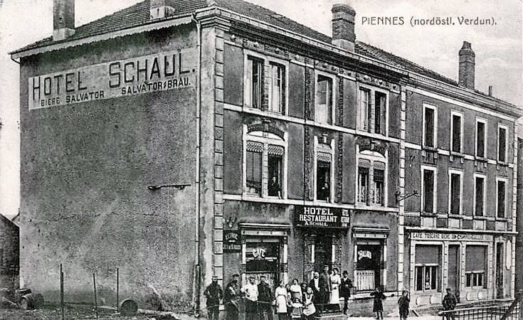 Photos et carte postales anciennes de Piennes - Mairie de Piennes et sa ...