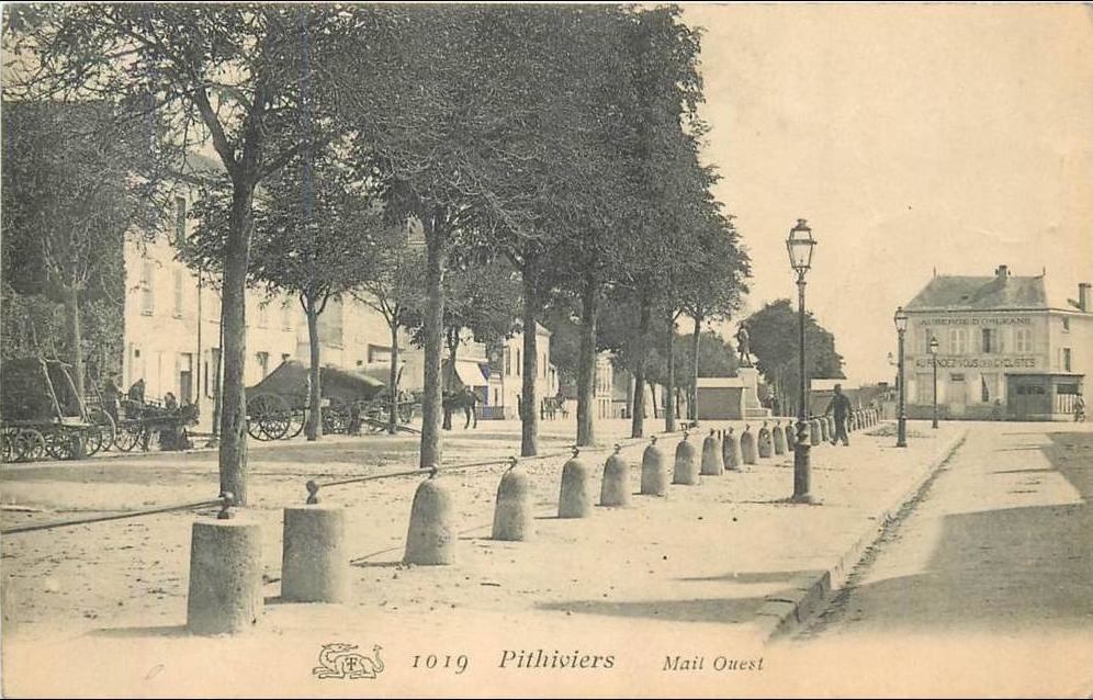 Photos et carte postales anciennes de Pithiviers - Mairie de Pithiviers ...