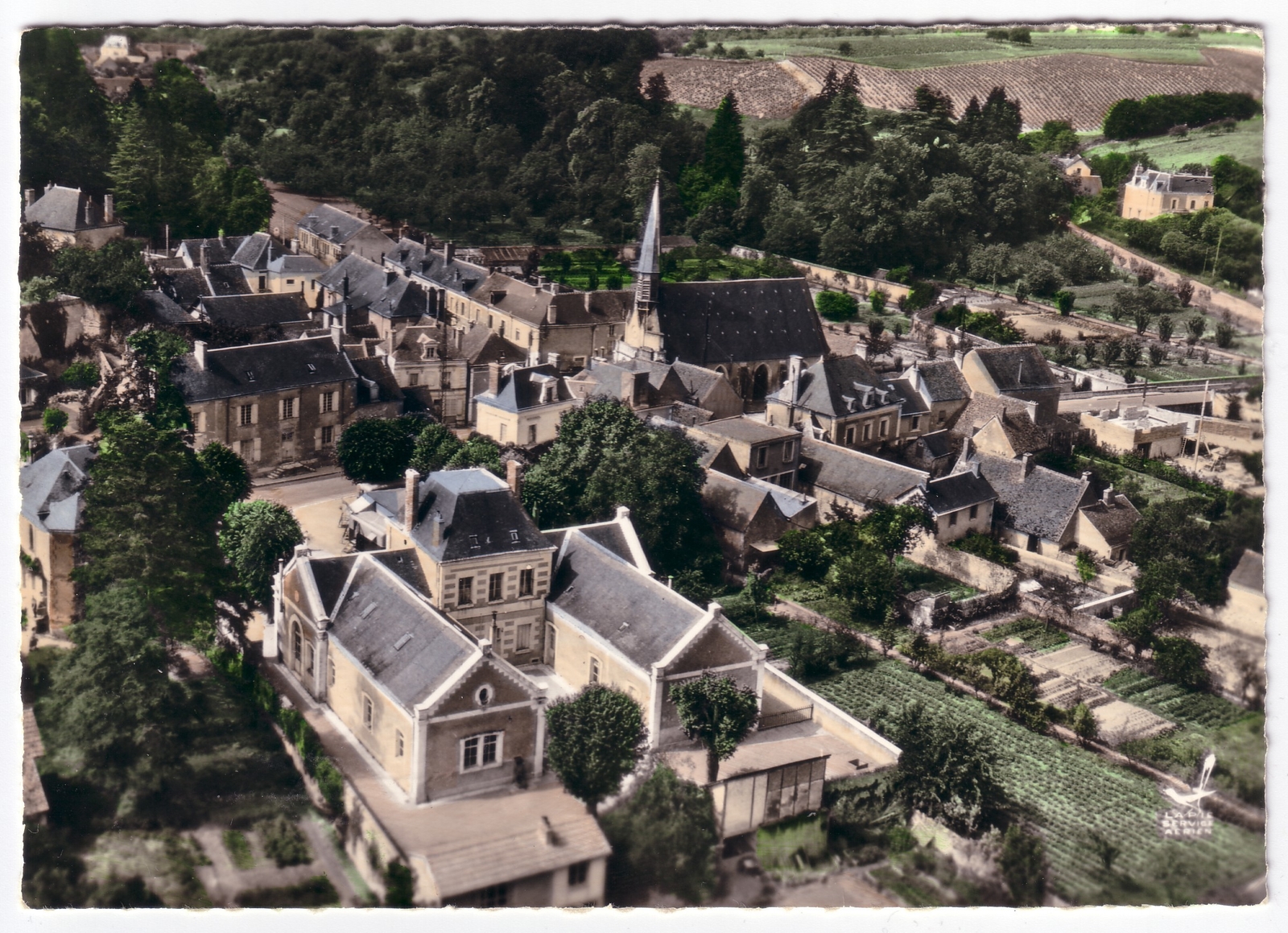 Photos et carte postales anciennes de Pocé-sur-Cisse - Mairie de Pocé ...