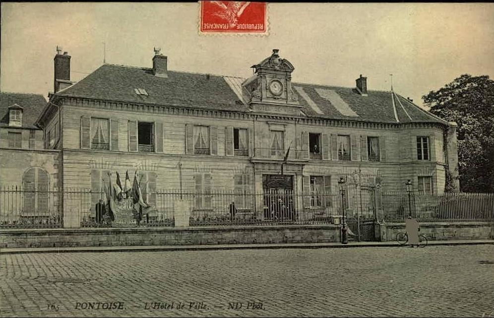 Photos et carte postales anciennes de Pontoise - Mairie de Pontoise et ...