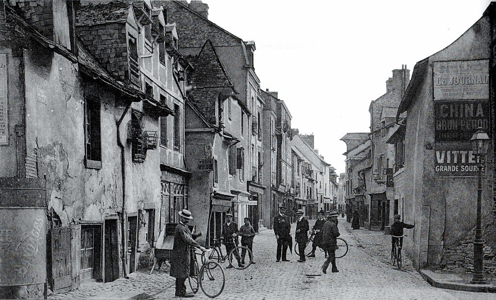 Photos et carte postales anciennes de Rennes - Mairie de Rennes et sa ville