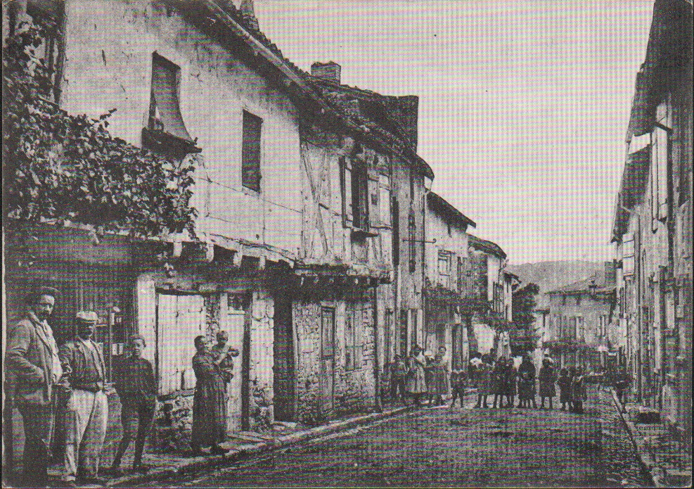 Photos et carte postales anciennes de Ruffec - Mairie de Ruffec et sa ...